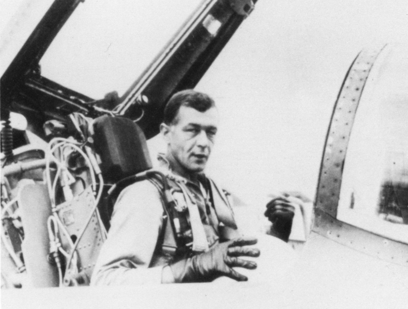 Col James H Kasler, USAF – Maine Military Museum
